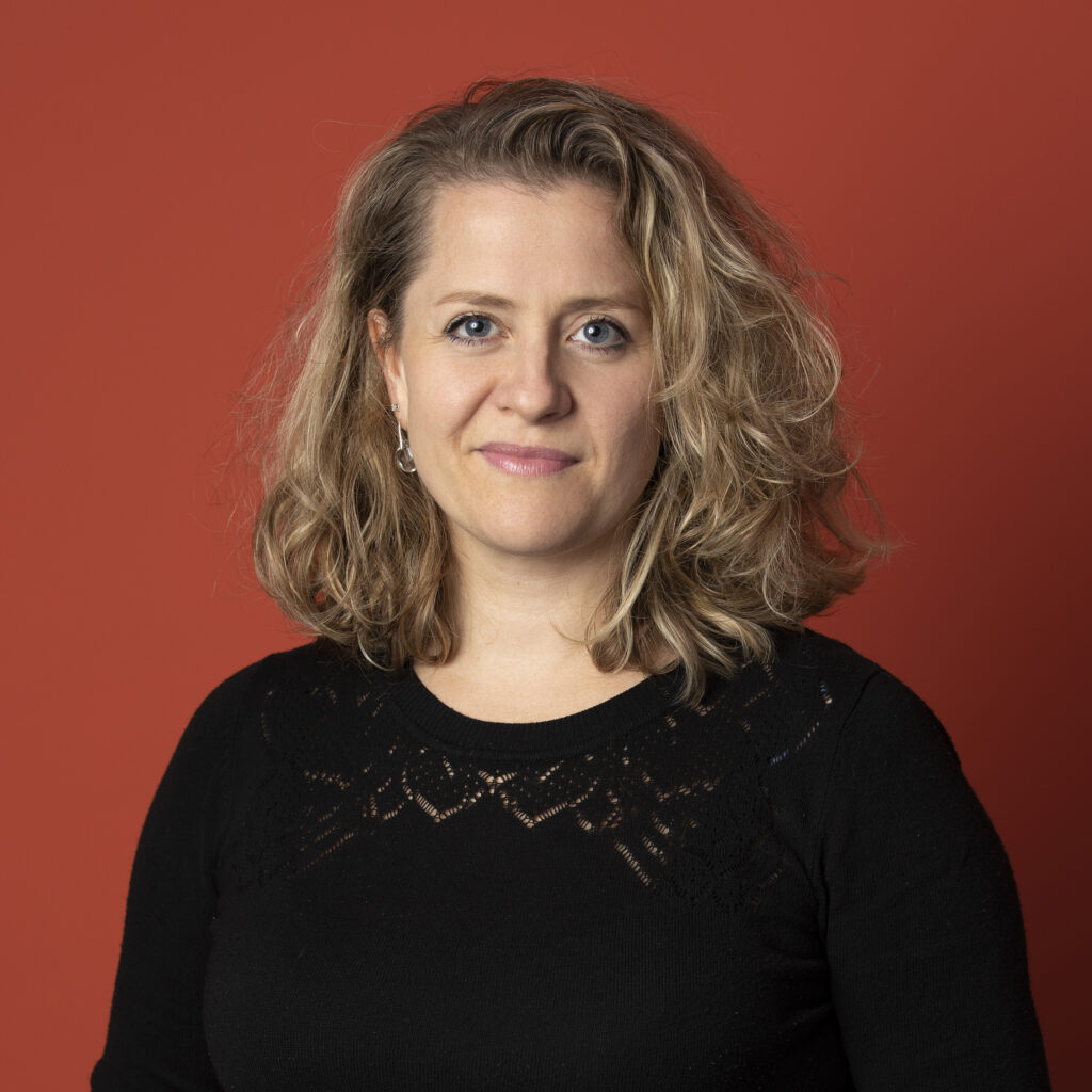 Rosalie de Jong · Come From Away