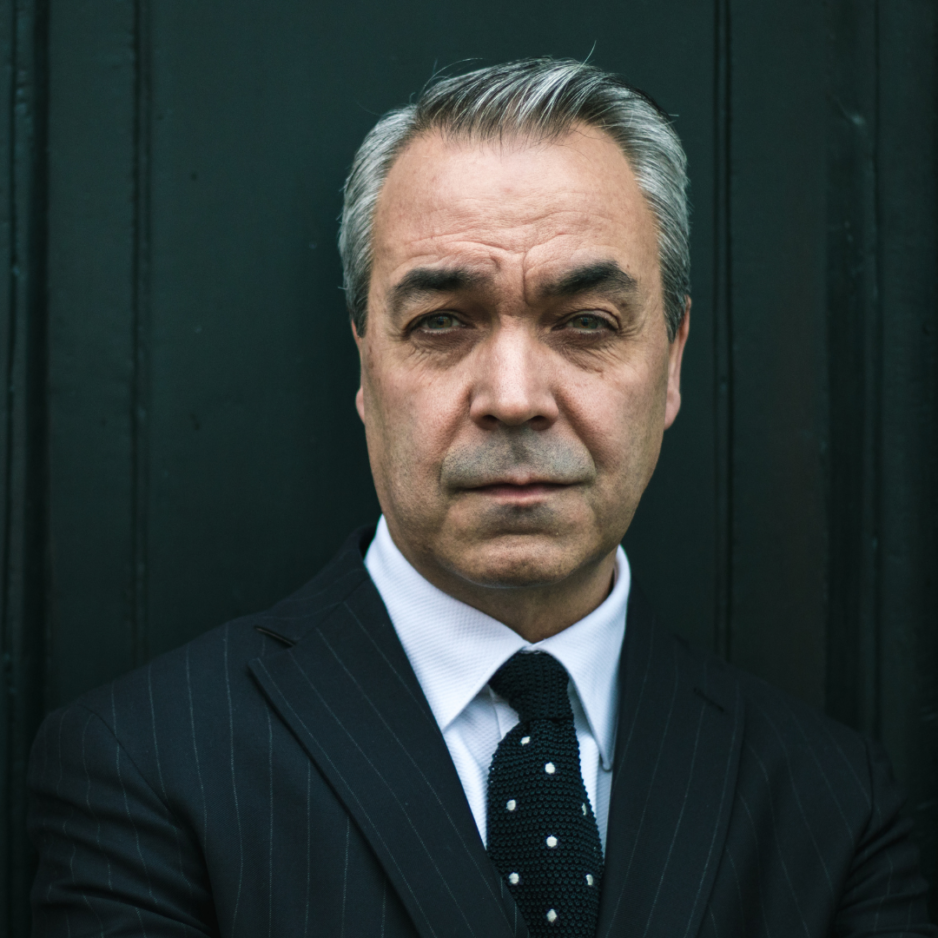 Come From Away **** IJZERSTERK VERHAAL & ACTUELER DAN OOIT